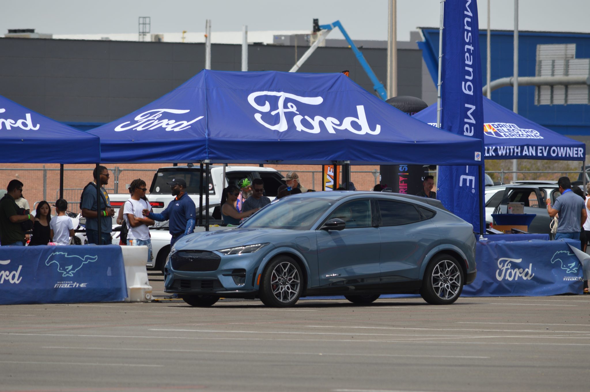 Ford rolls out BlueCruise 1.5 with fully automated lane changes