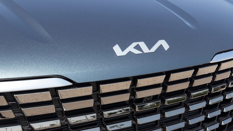 Tariffs and Costs Drive 49% Decline in Kia’s Q3 Profit